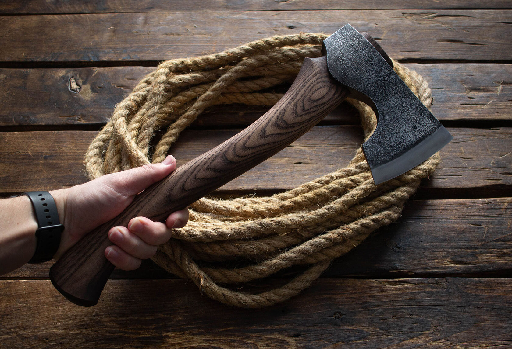 Топоры в наличии