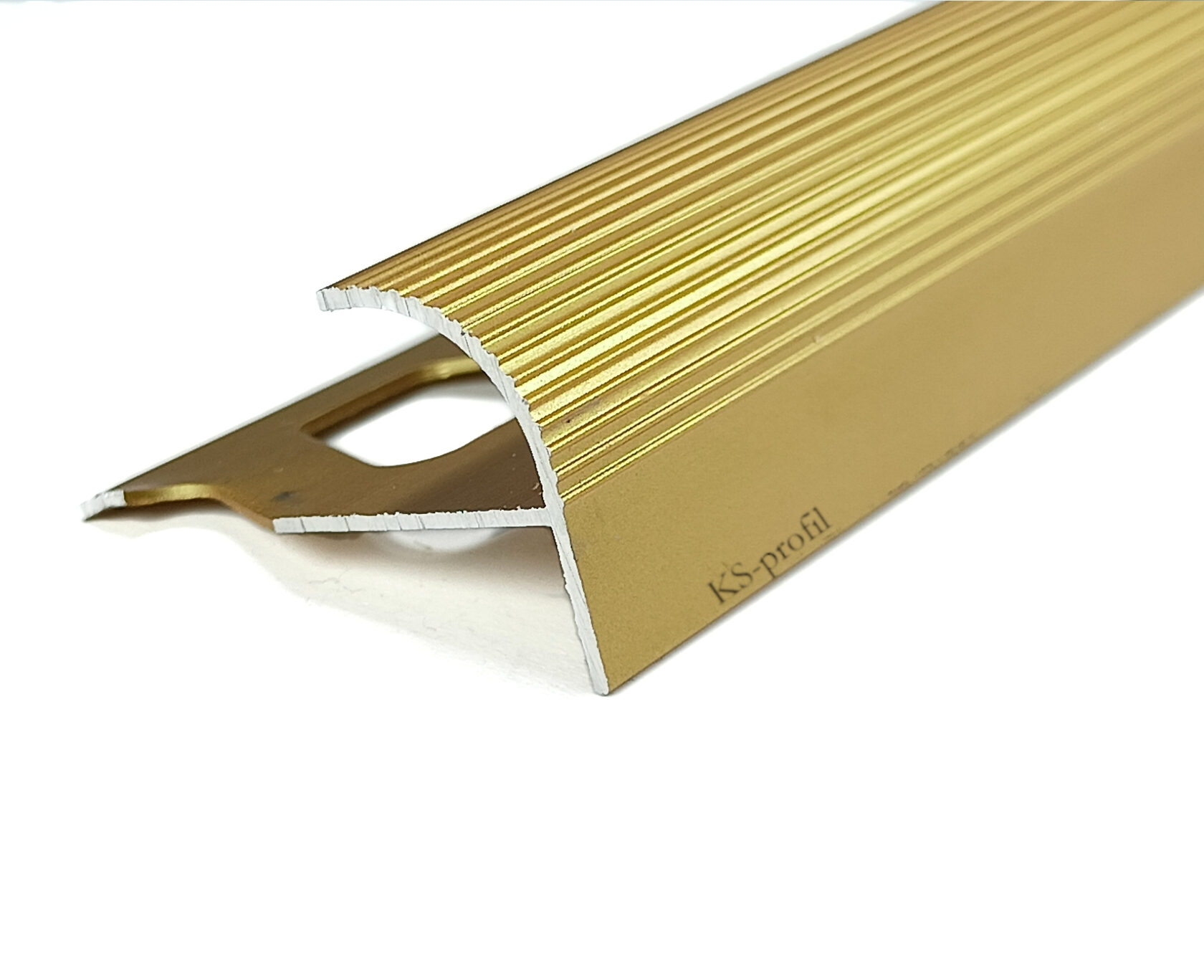 Профиль для ступеней 10 мм золото матовое