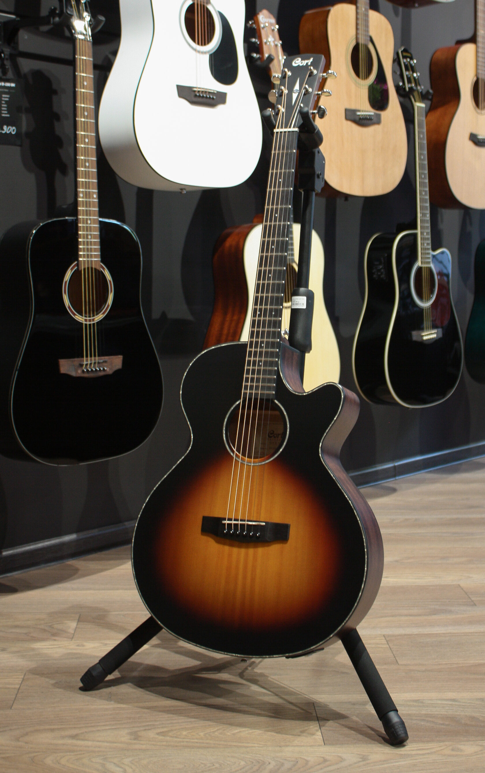Cort SFX-E-3TSS SFX - Cort