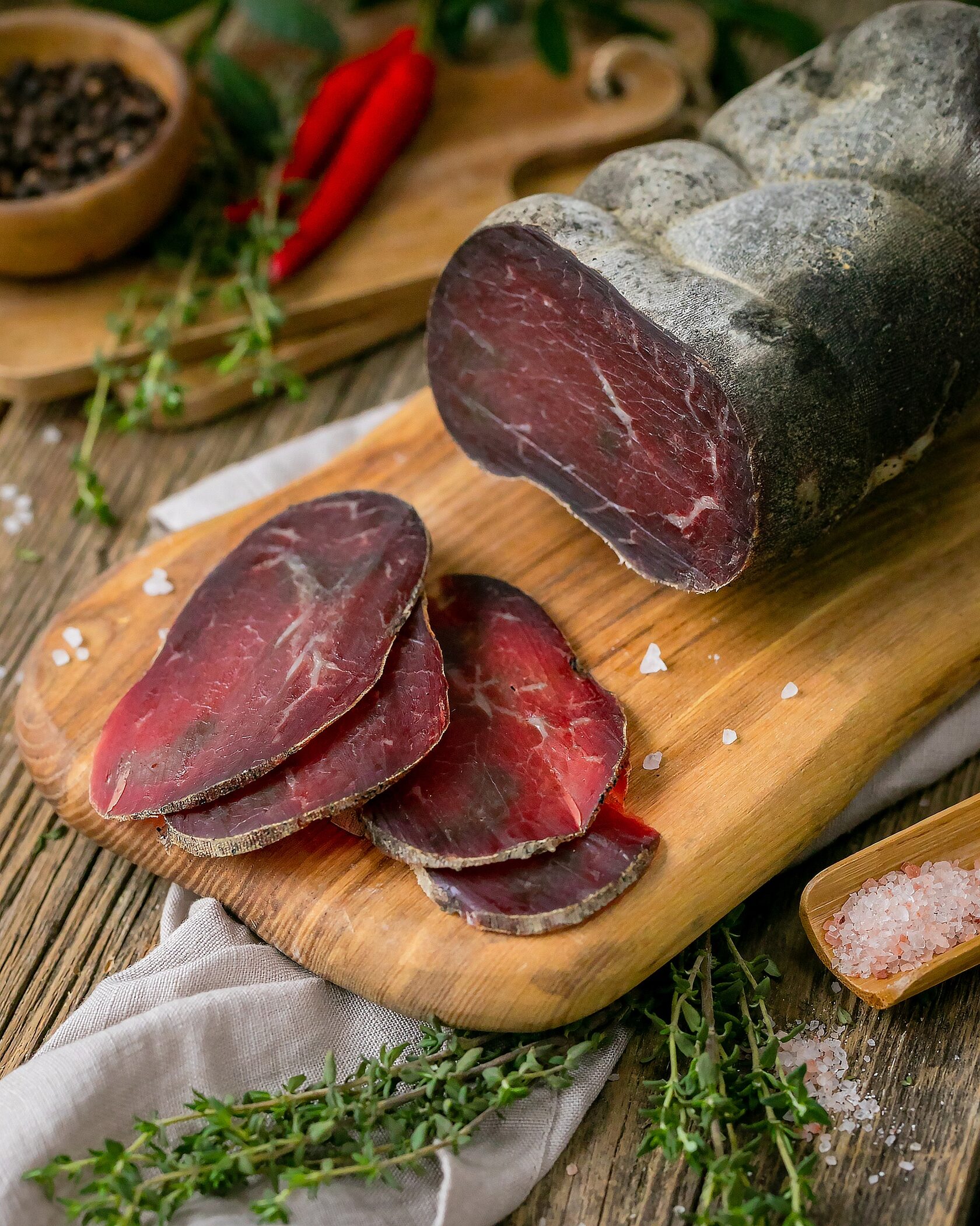 Сыровяленое мясо молодого быка | Купить в СПб с доставкой на дом