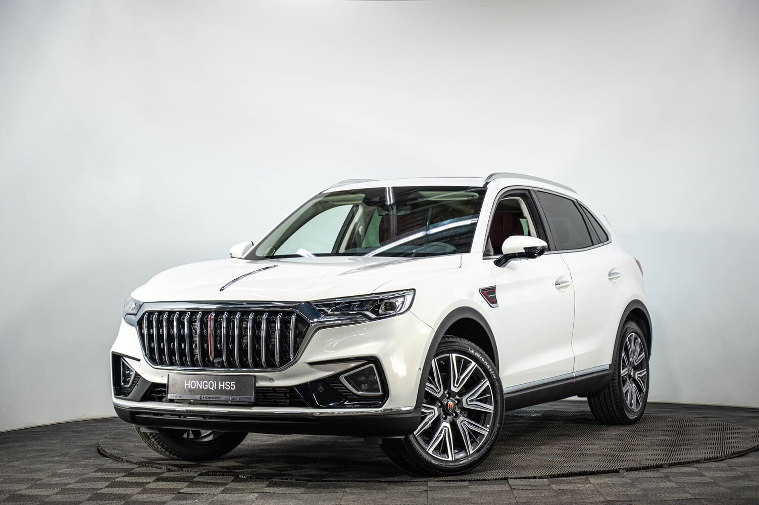 Купить HONGQI HS5 Deluxe | Официальный дилер Автополе