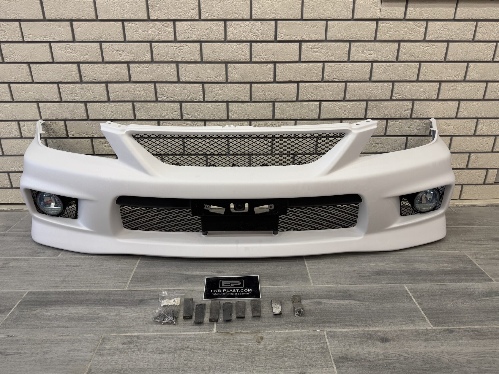Authentic Front bumper TRD Neo 2 with fog lights