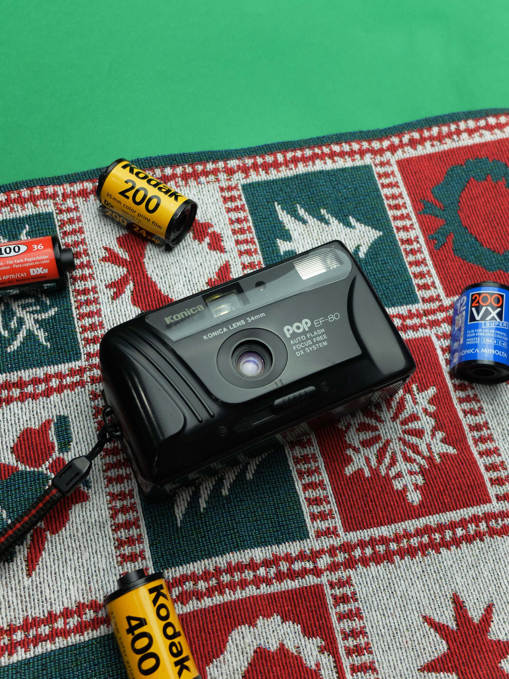 Пленочный фотоаппарат Konica Pop EF-80 Купить с доставкой по России в ...