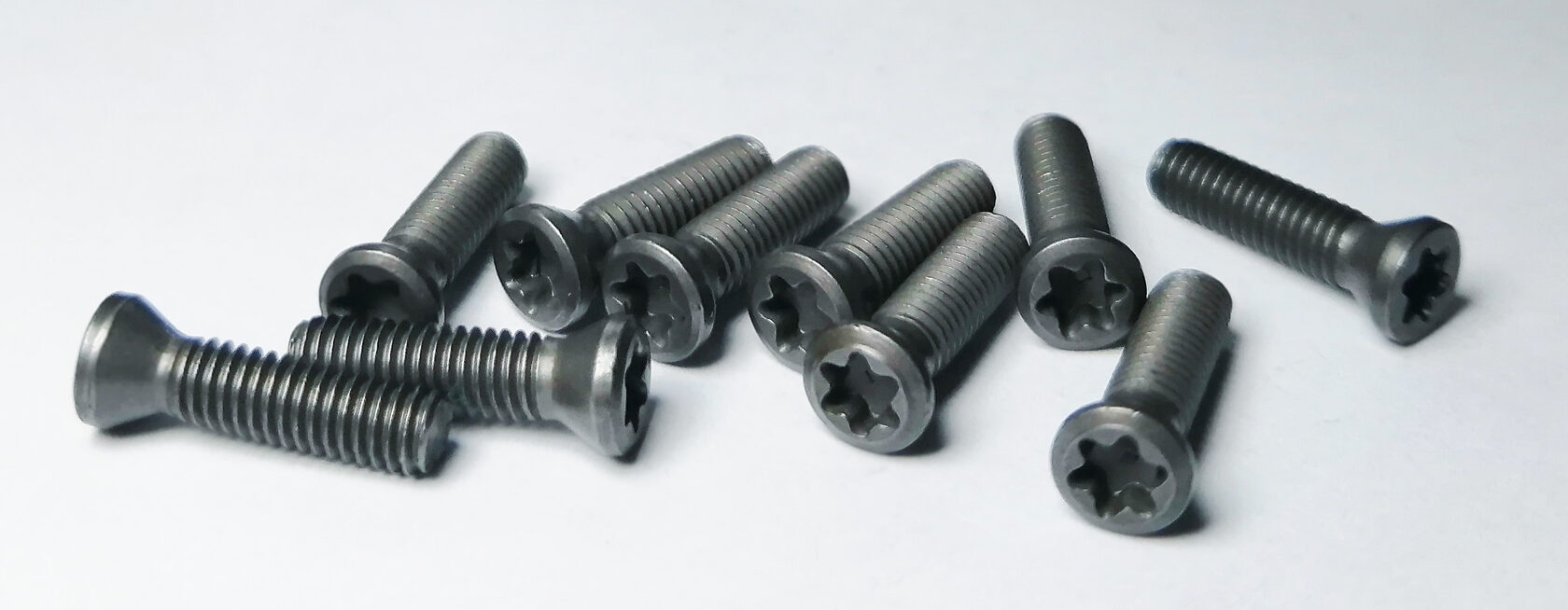 Винт torx M3.5x14