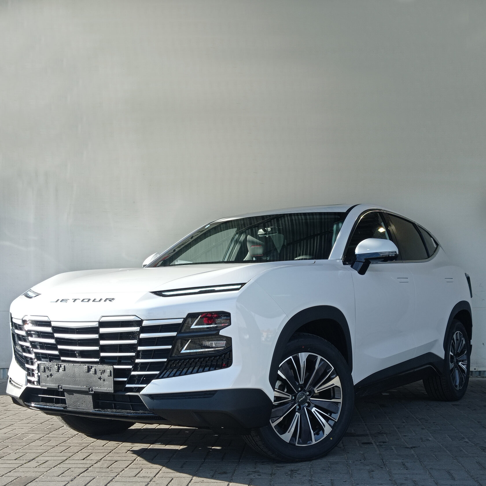 Белый JETOUR DASHING Comfort Plus 1.5 л. купить у официального дилера в ...