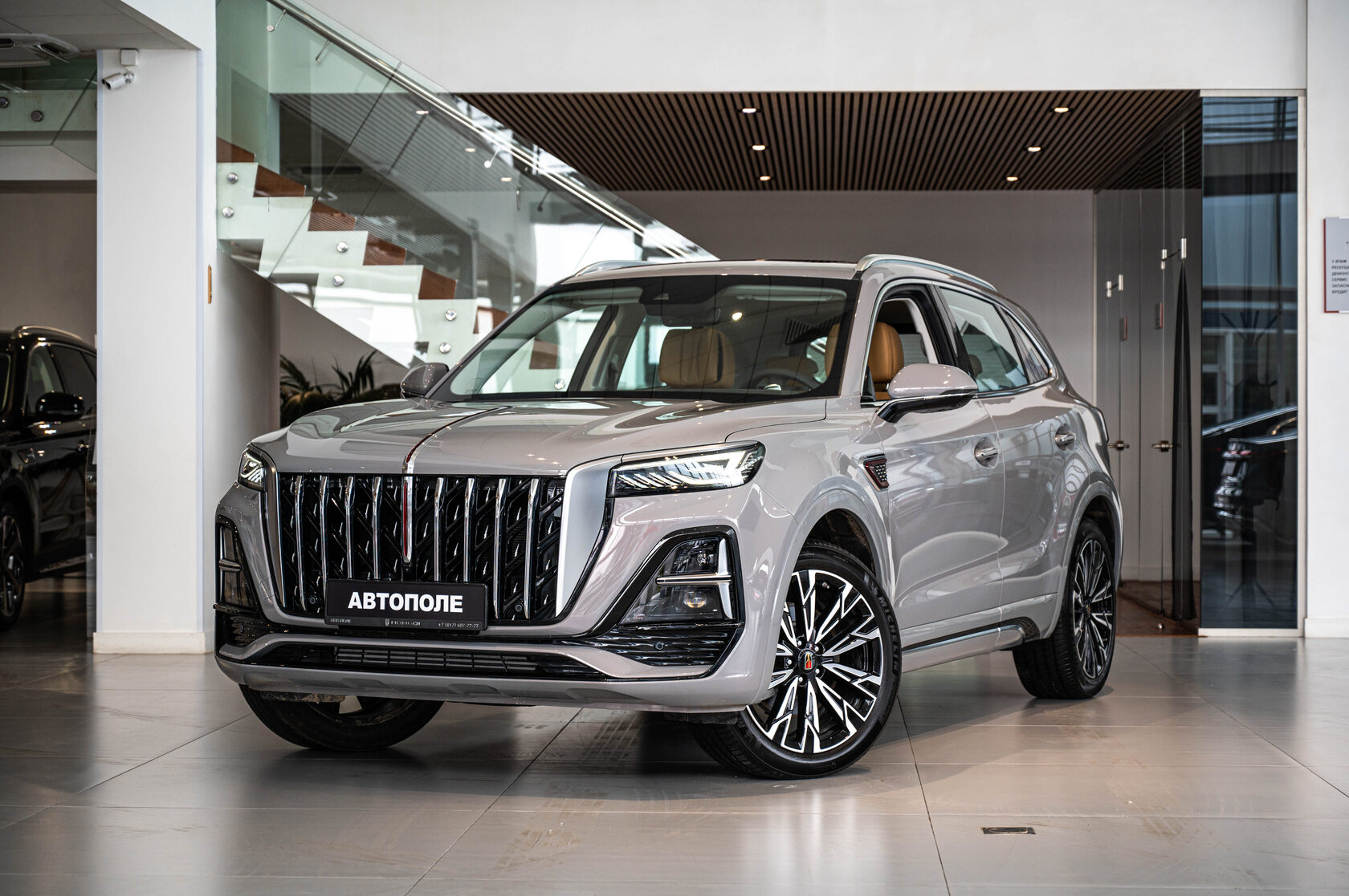 Купить новый HONGQI HS5 Deluxe | Официальный дилер Автополе