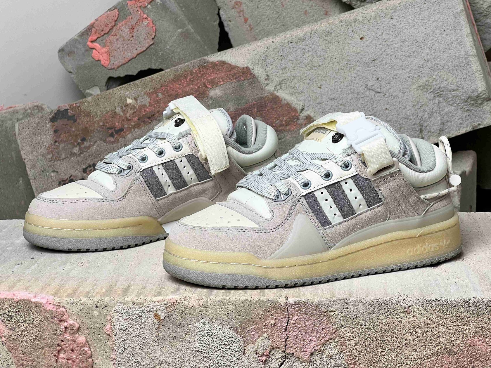 Adidas Forum Buckle Low Bad Bunny Last Forum