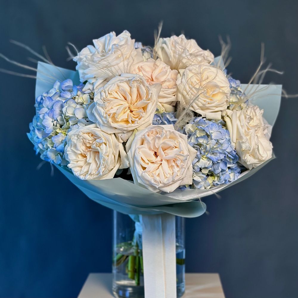 Duo Bouquet of Roses White Ohara&Hydrangea