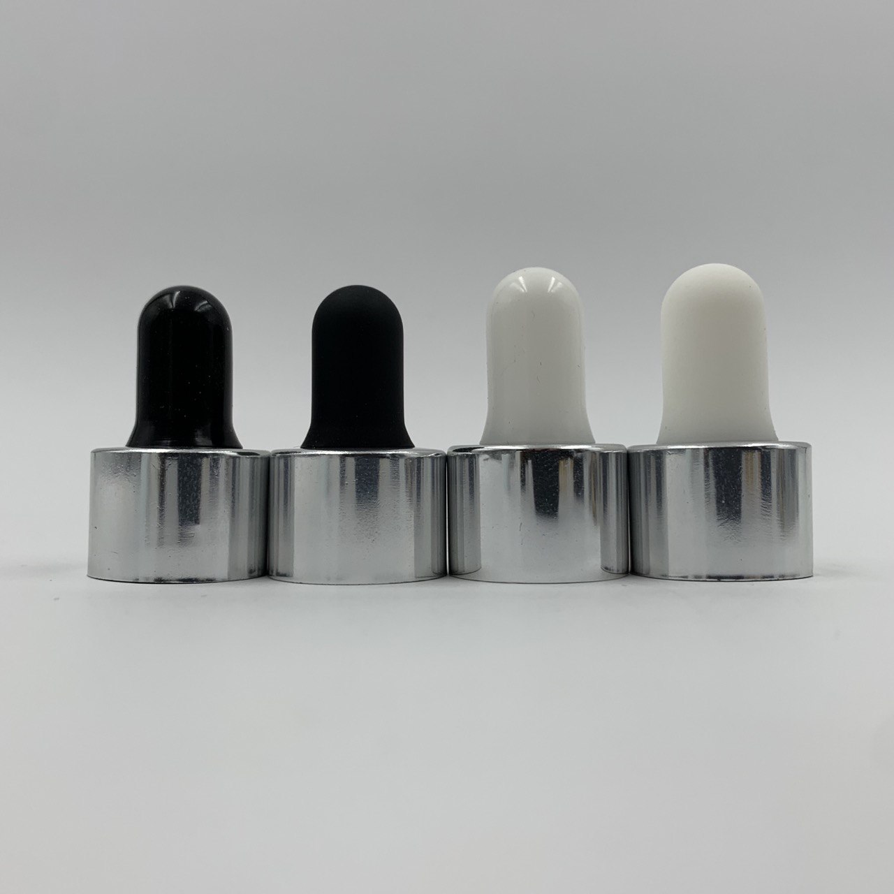 Пипетка стеклянная с серебряной глянцевой крышкой