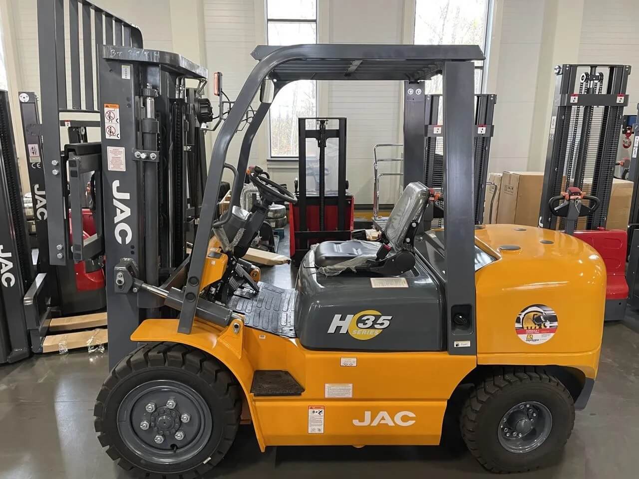 Вилочный дизельный погрузчик JAC CPCD35H (3.5 тонны) | JAC-CPCD.RU
