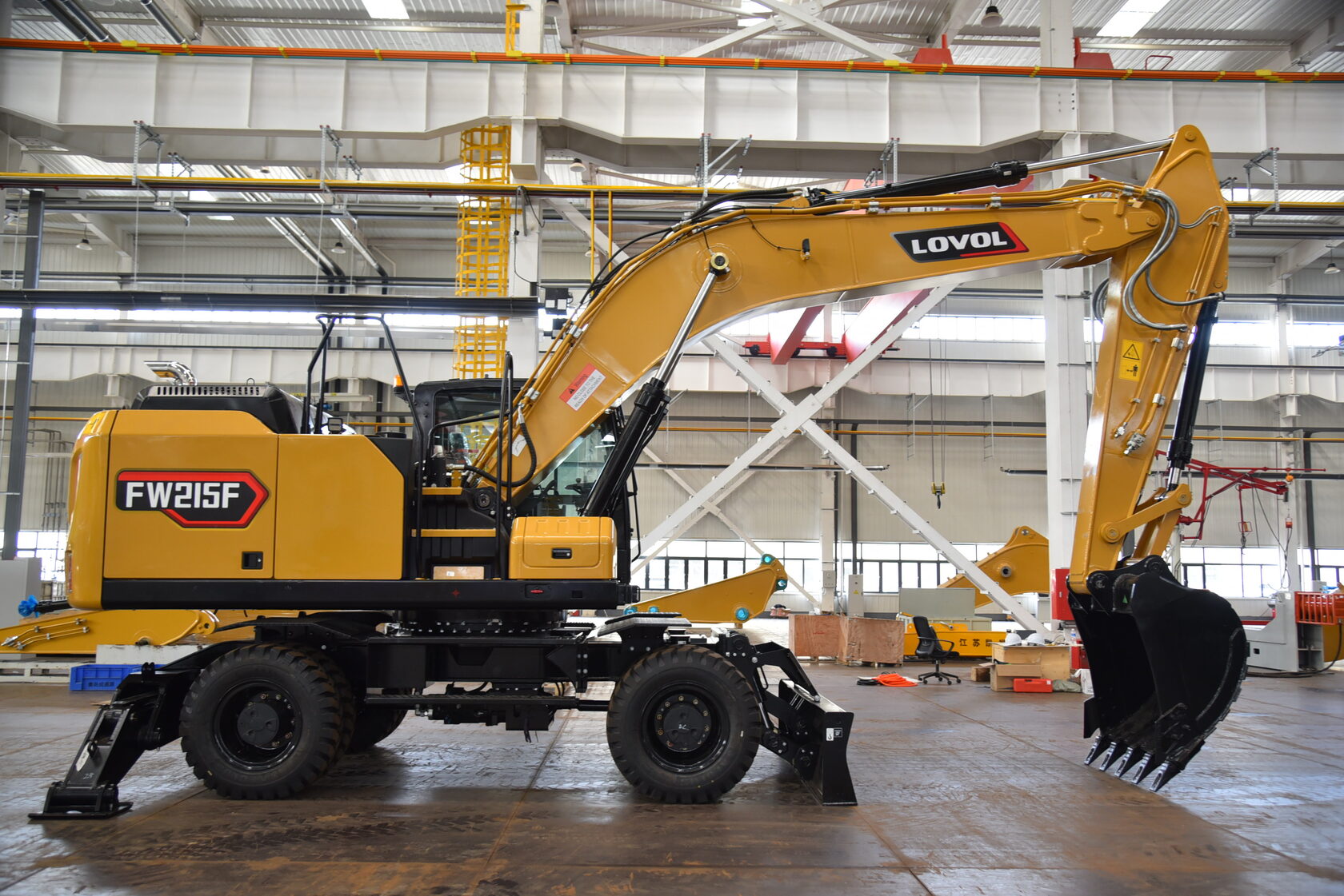 FW160F колёсный экскаватор