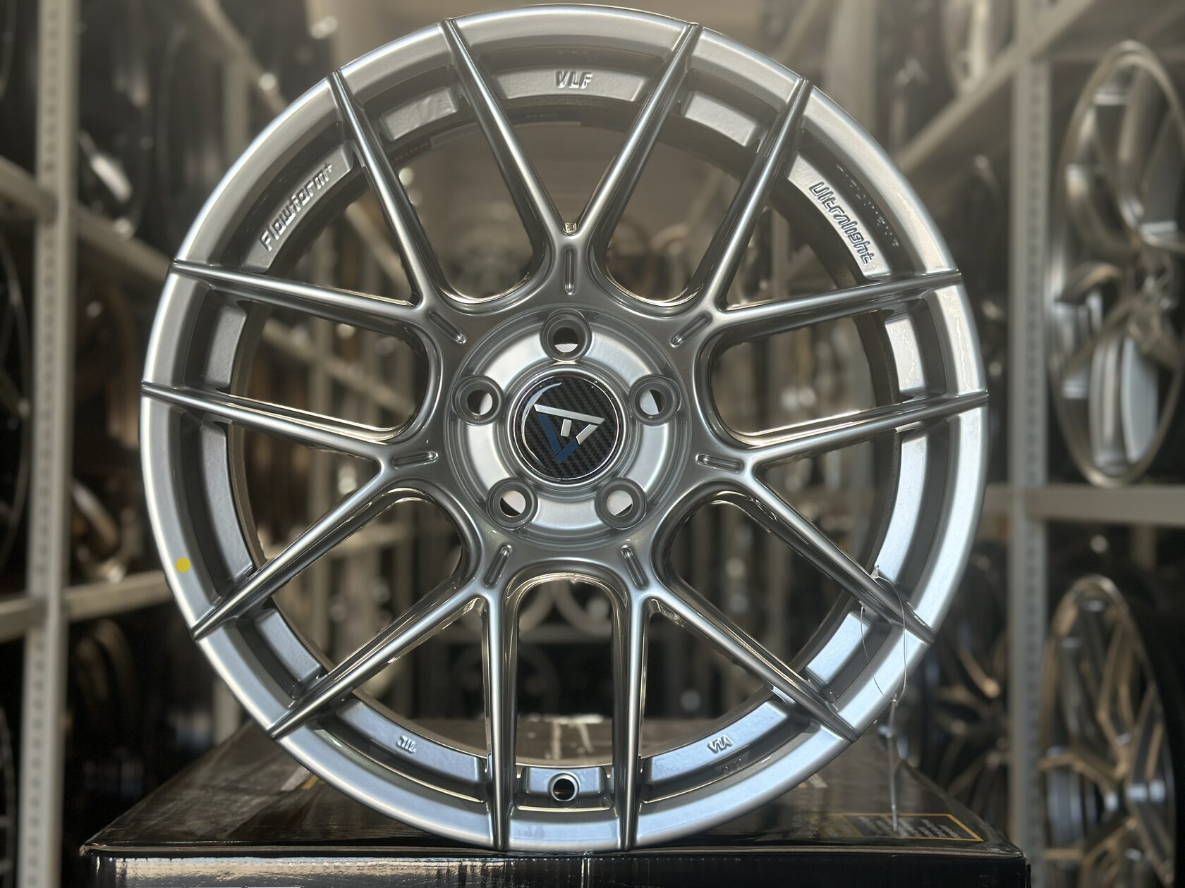 Комплект дисков Wheelegend VLF38 R17 7.5j et+38 5*108 (ip-2186)