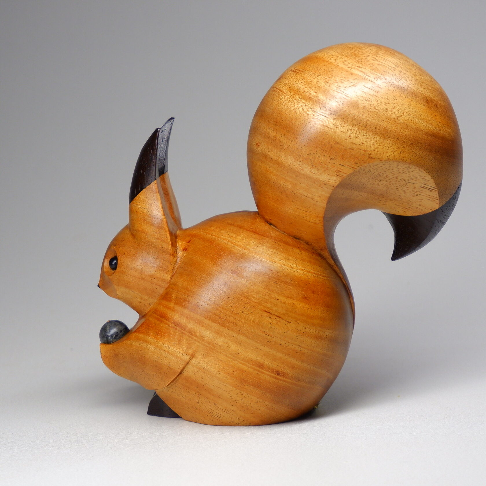 скульптура из дерева