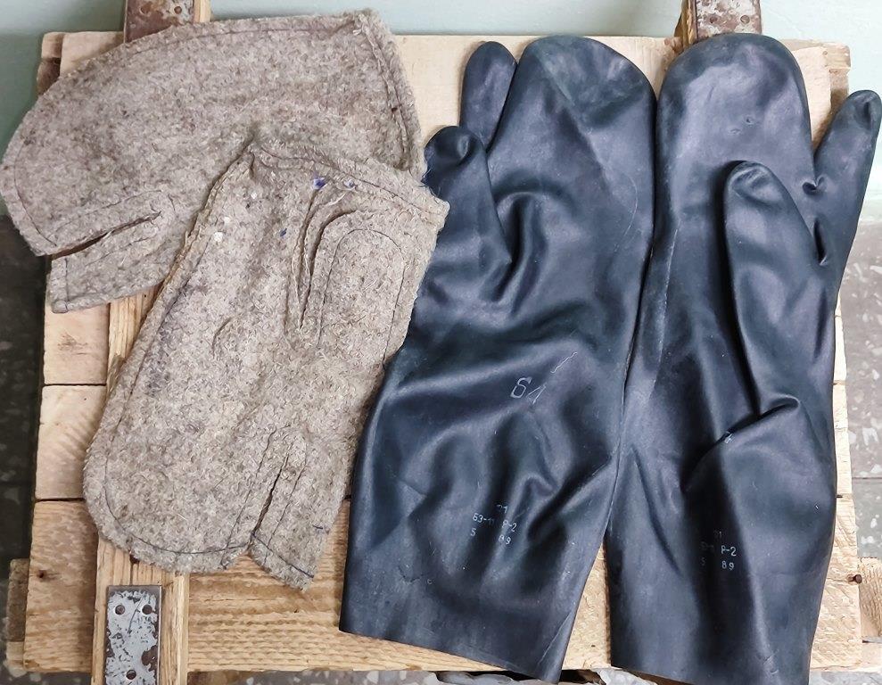 Soviet Russian Army OZK WARM rubber Protective Gloves combined-arms OZK ...