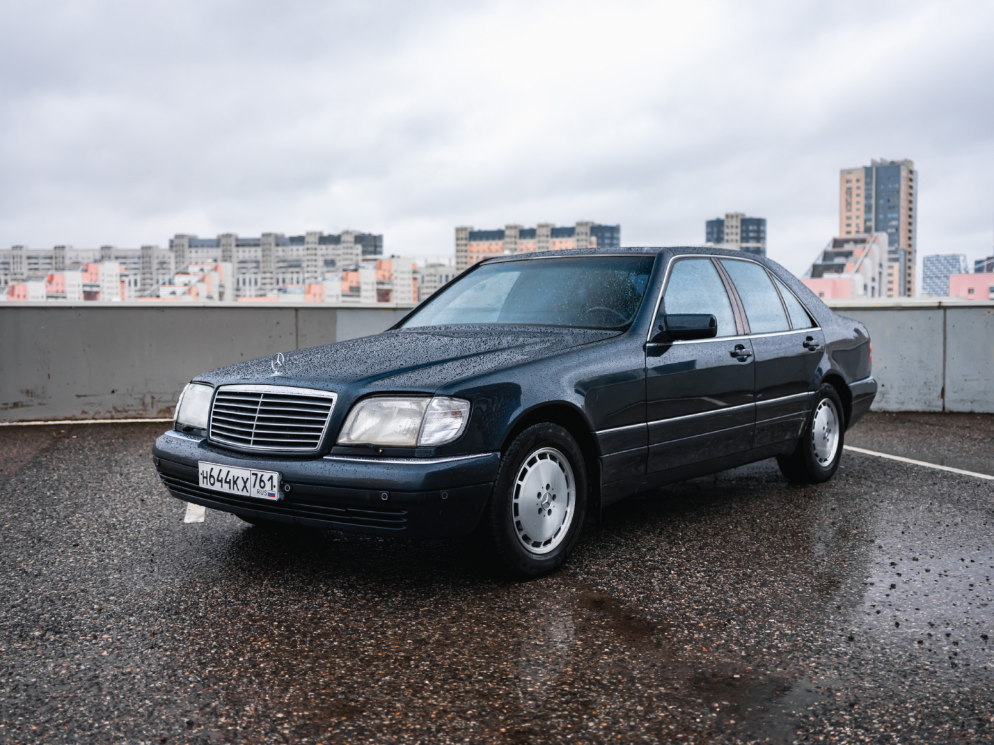 Прокат Mercedes-Benz S600 (W140) в Москве. Без водителя.