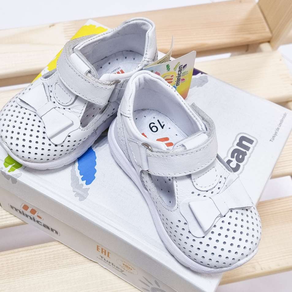 Сандалии кожаные. Minican, Турция