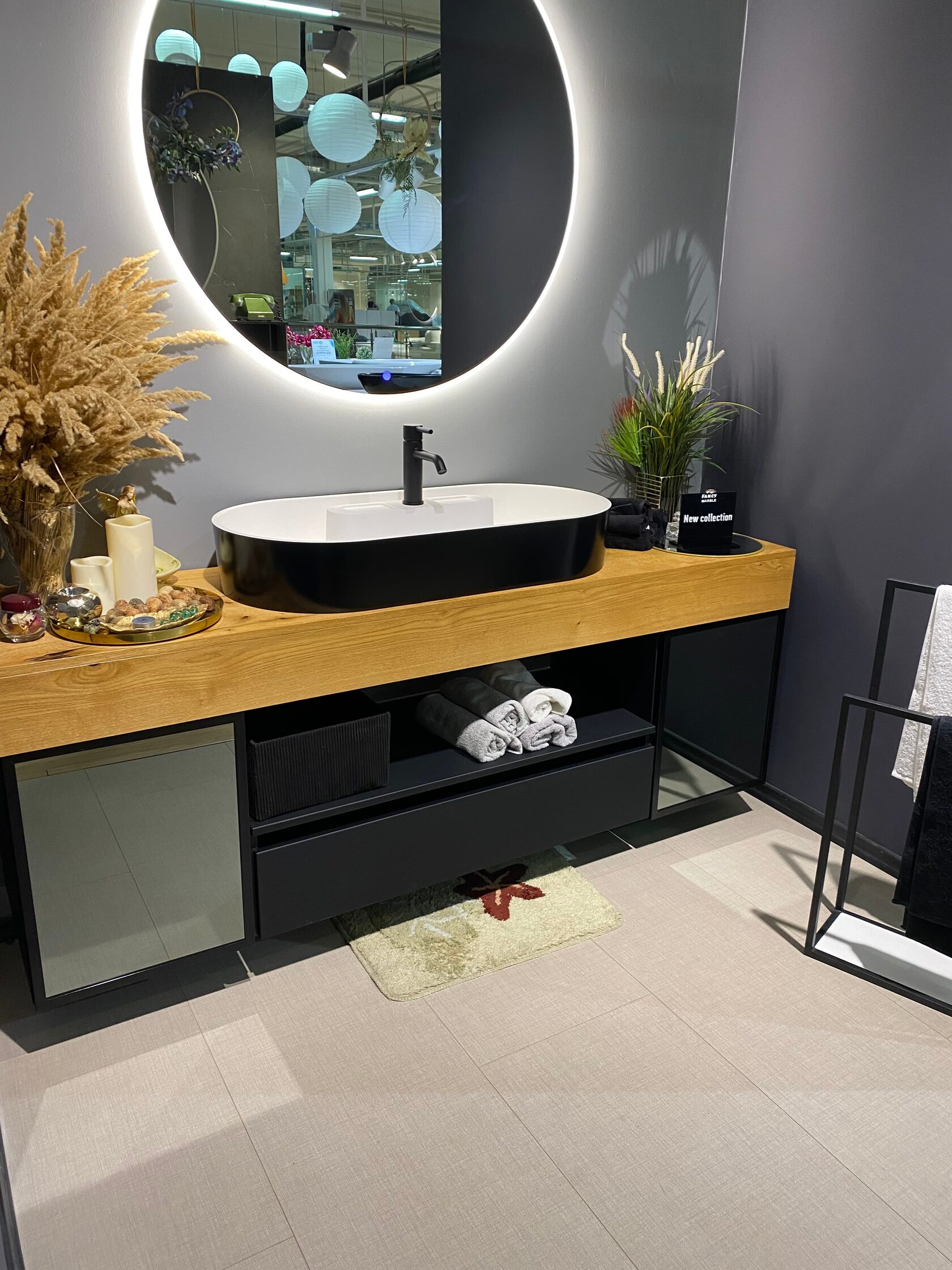 LUNDY - Fancy Marble