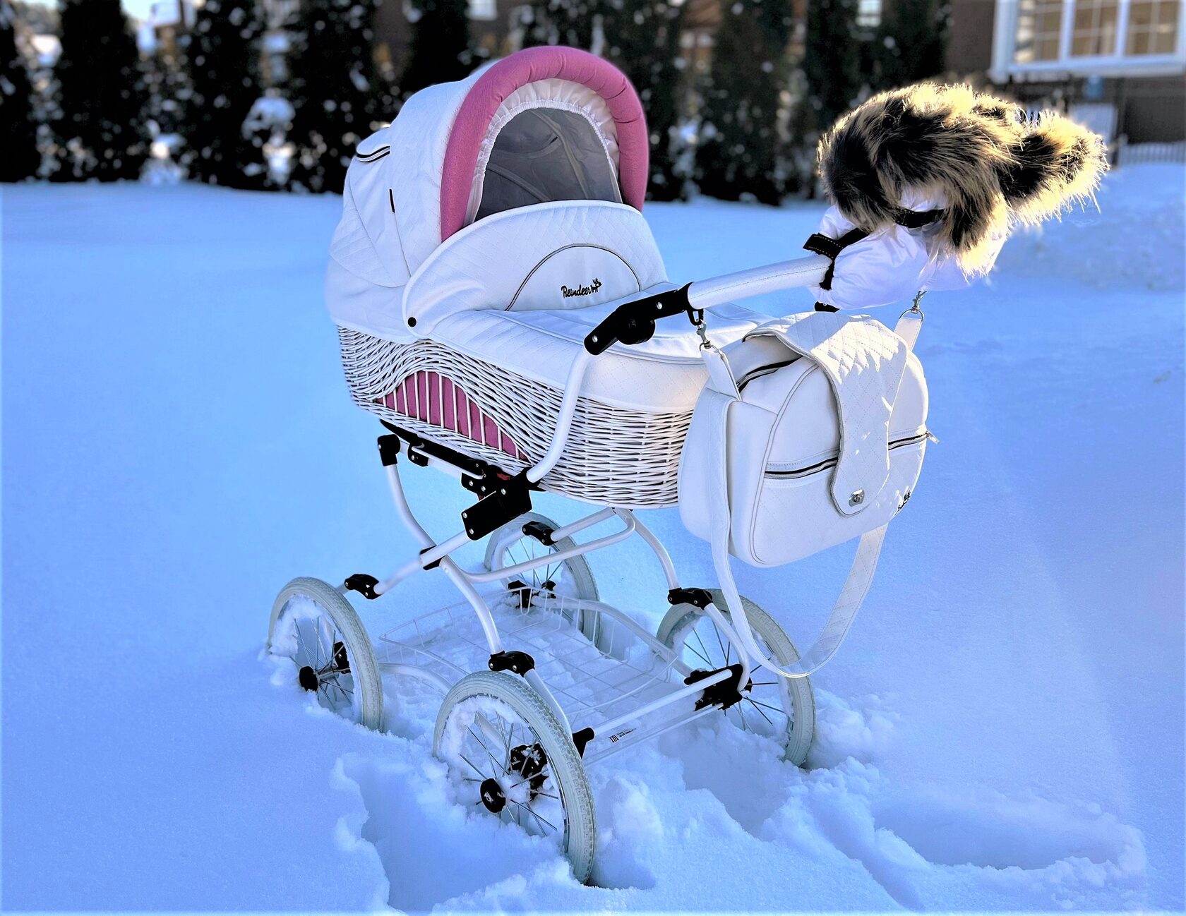 Универсальная коляска Reindeer Prestige Wiklina цвет "Rosy" (W3)