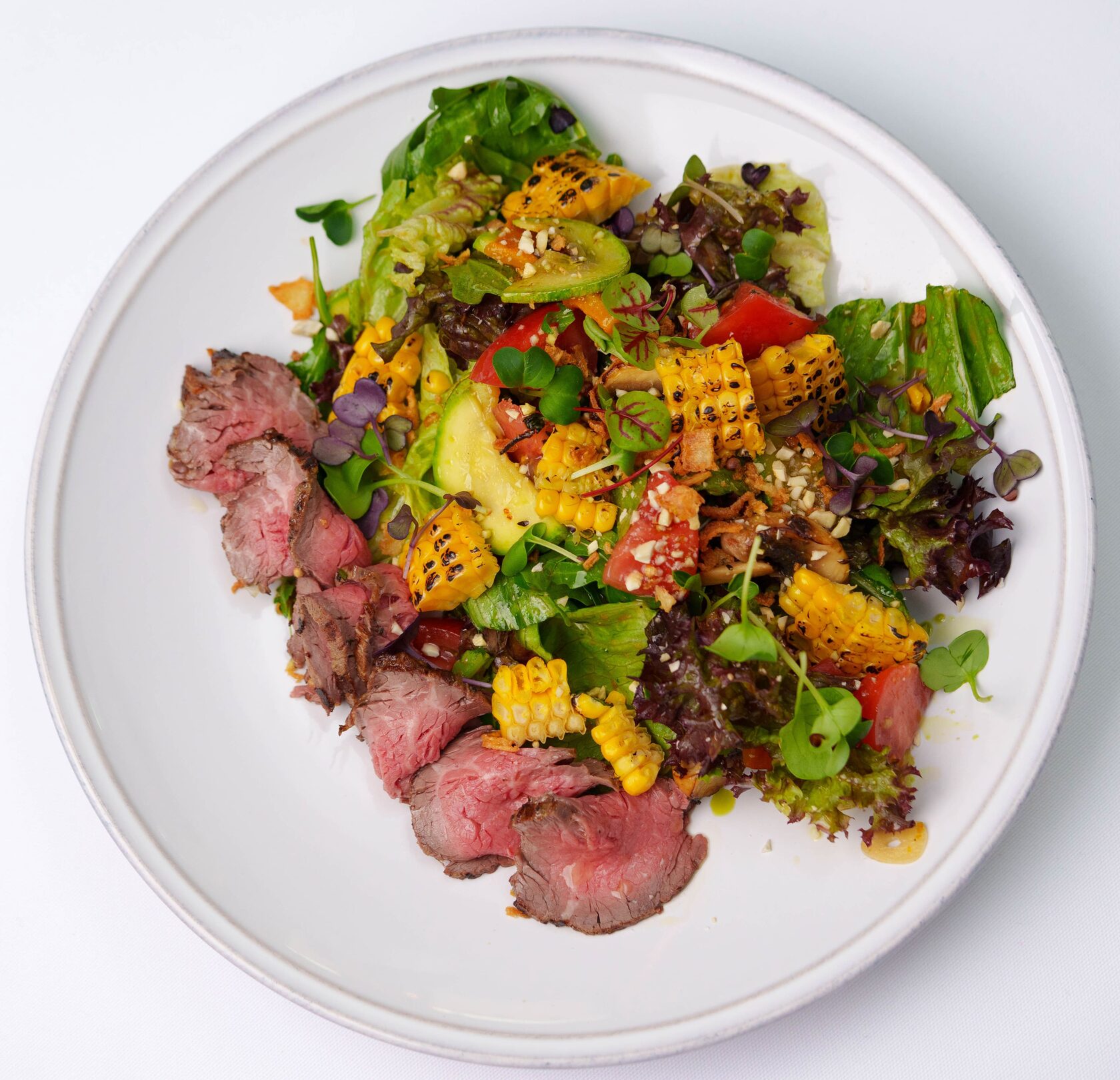 Салат с ростбифом