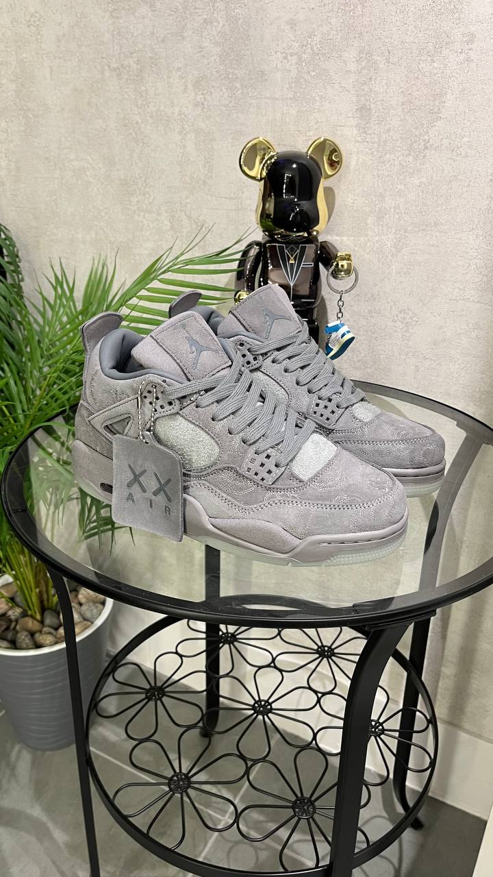 Nike Air Jordan 4 x KAWS Gray - NIKE Jordan 4