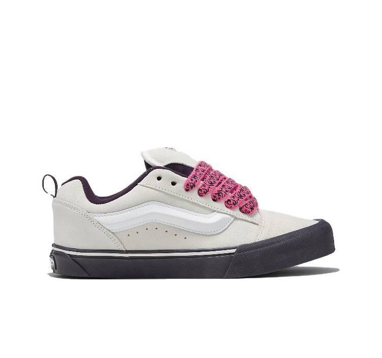 Vans Russia официальный реселлер.