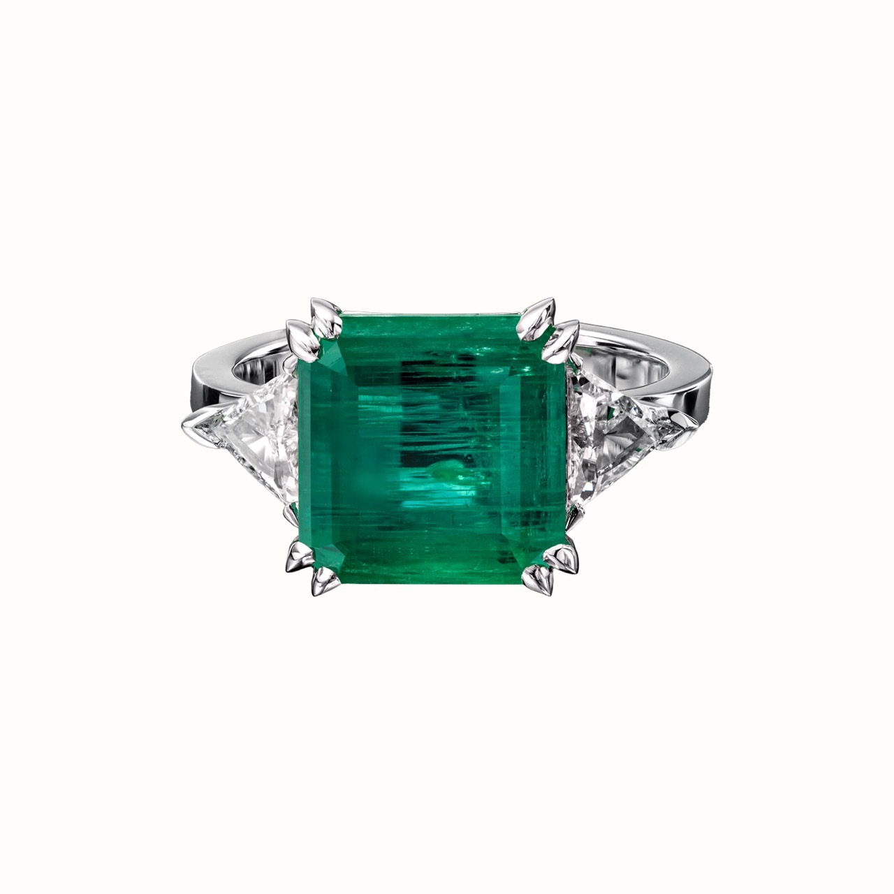 Кольцо с изумрудом