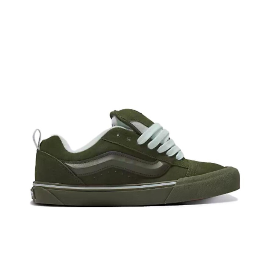 Vans Russia официальный реселлер.