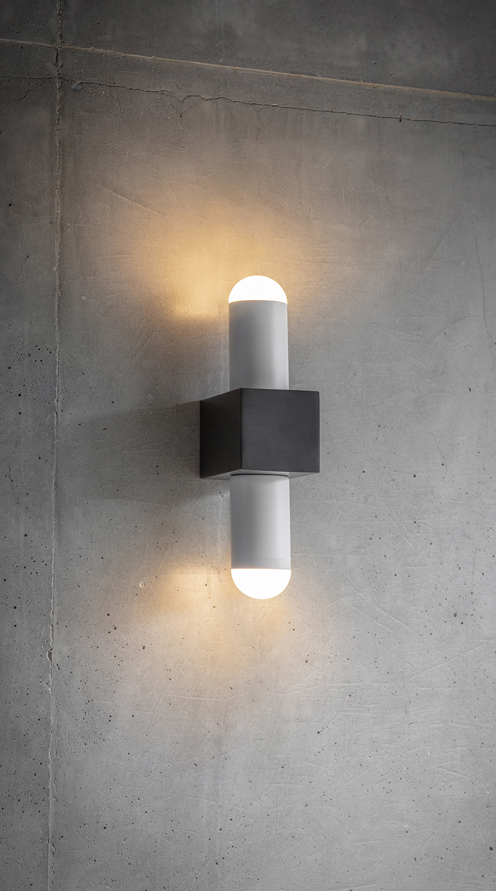 BLOCK – WALL LIGHT