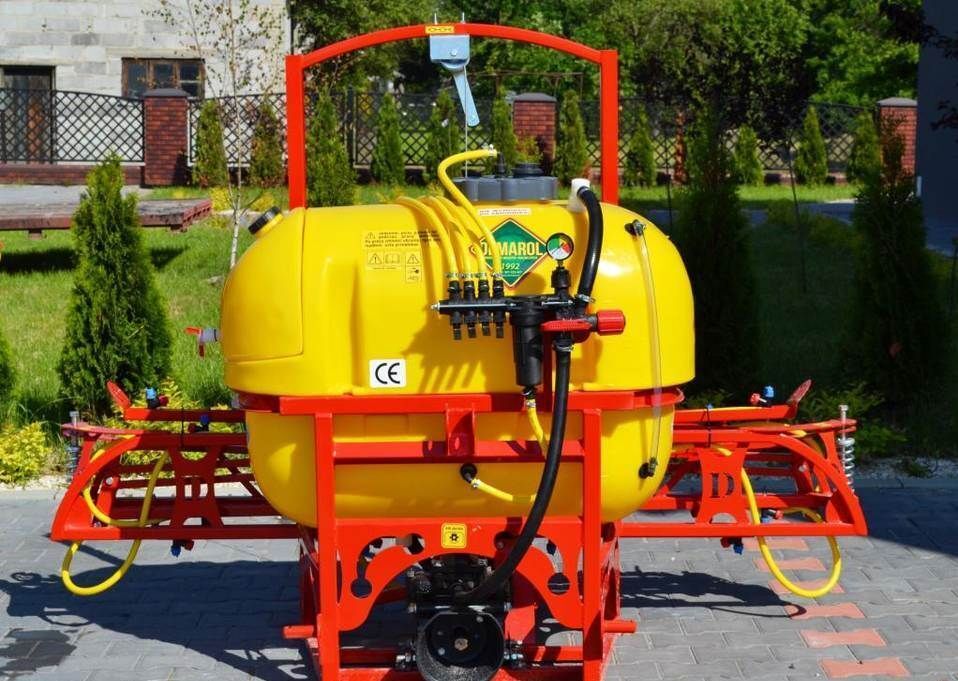 Опрыскиватель Demarol 300 л