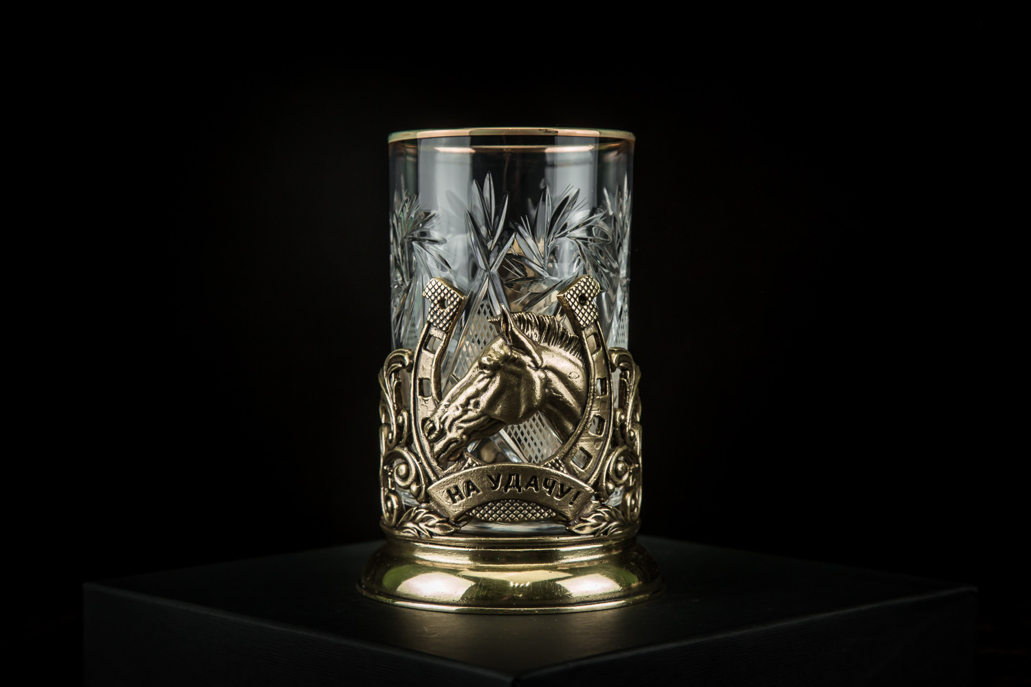 ️ «Наш трофей» — подстаканник для чая «На удачу»