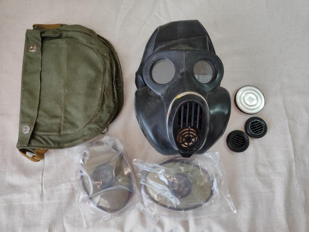 USSR Soviet Russian Black GAS MASK EO-19 PBF Hamster Gas Mask Soviet Russian Army Chernobyl ...