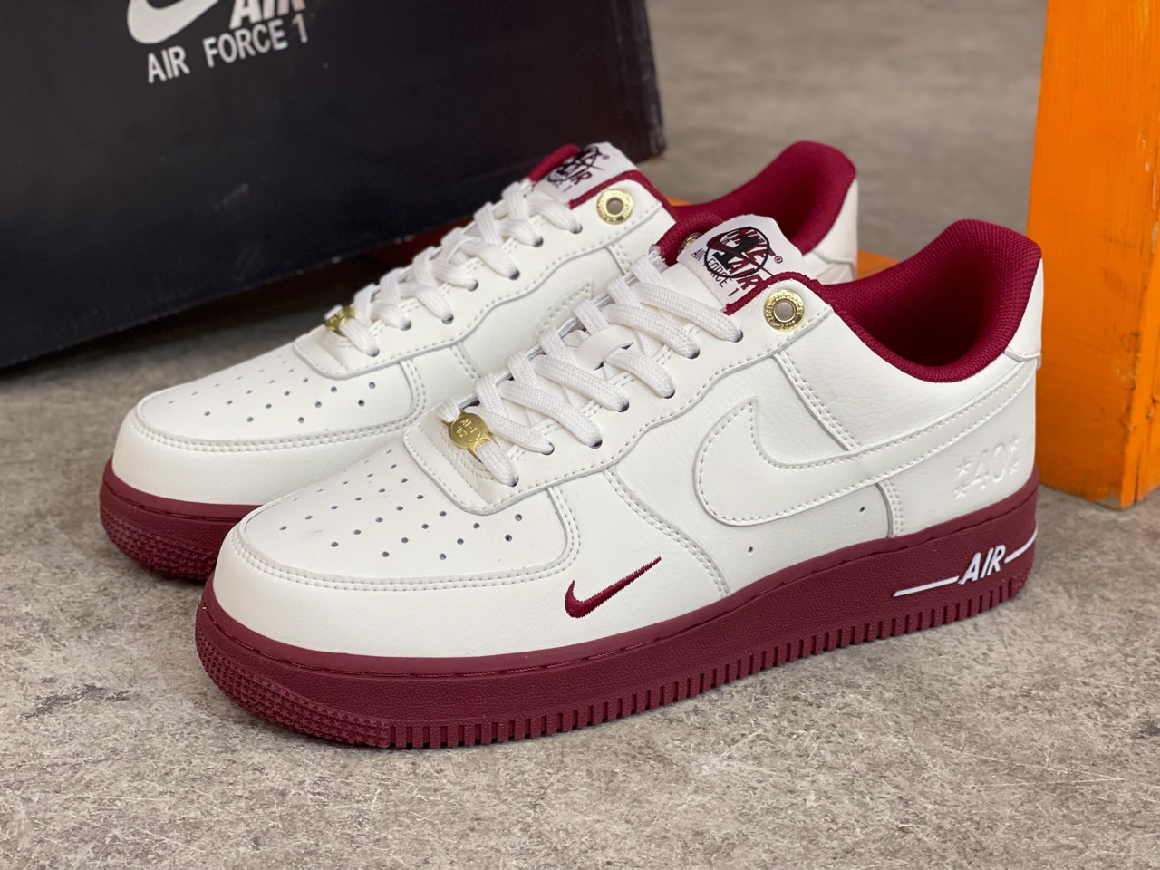 Nike Air Force 1 '07 SE 40th Anniversary Sail Red