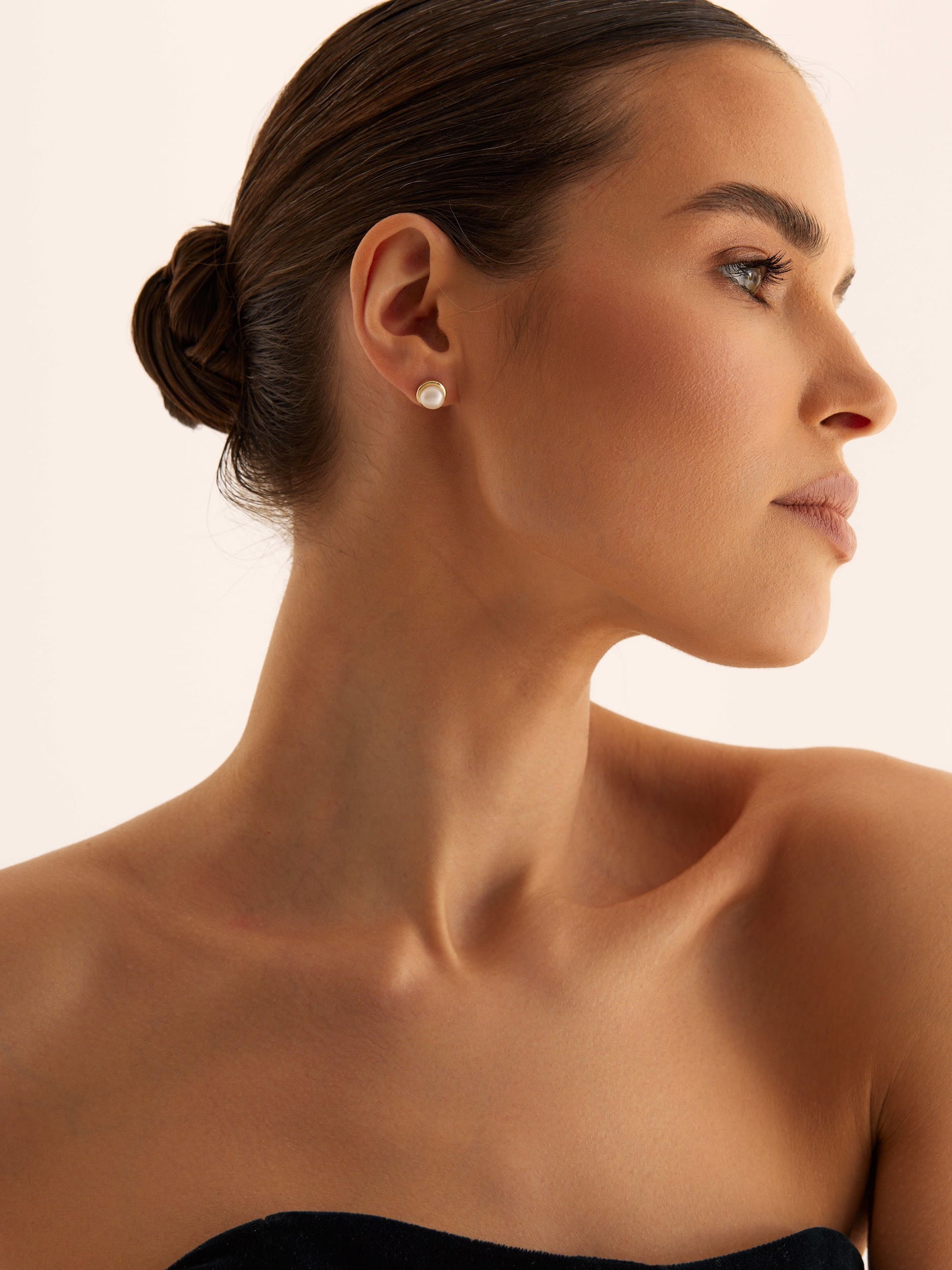 Серьги гвоздики Lilith - Жемчужная коллекция