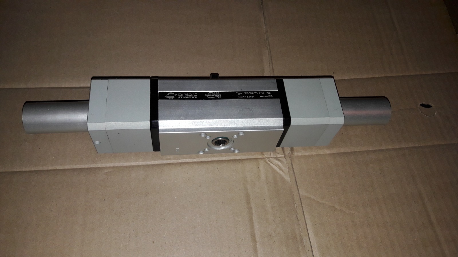 Поворотный пневмоцилиндр OMAL DD030401S F03-F05