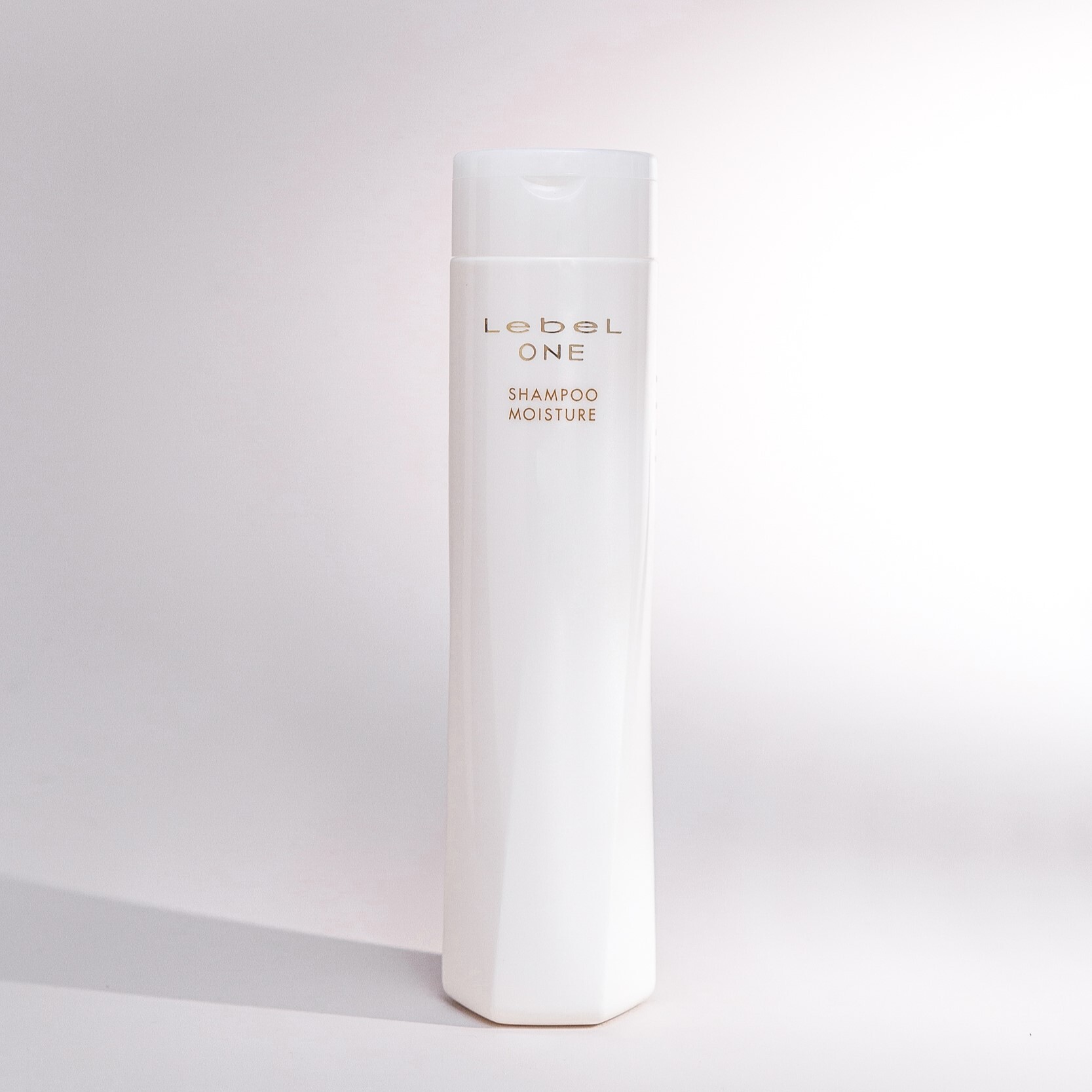 LEBEL ONE Премиум уход. Шампунь увлажняющий LebeL ONE Shampoo Moisture ...