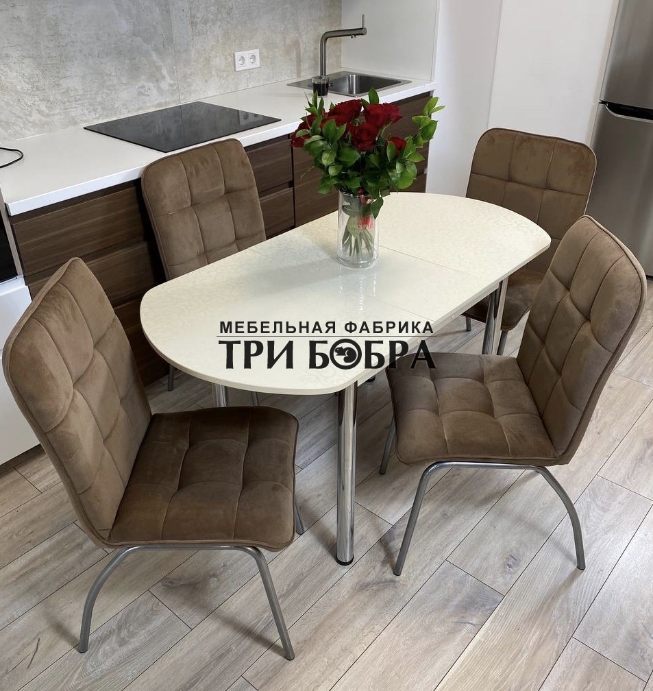 Раздвижной стол ВАНИЛЬНАЯ ЛОЗА и стулья ЛОРД капучино