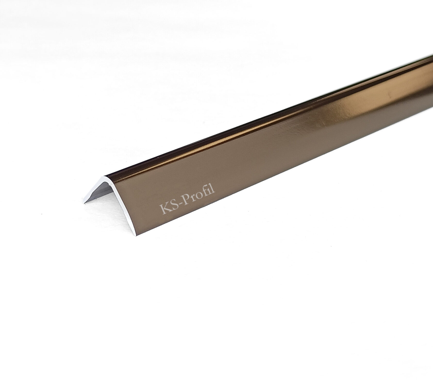 Уголок из алюминия бронза глянец - Россия