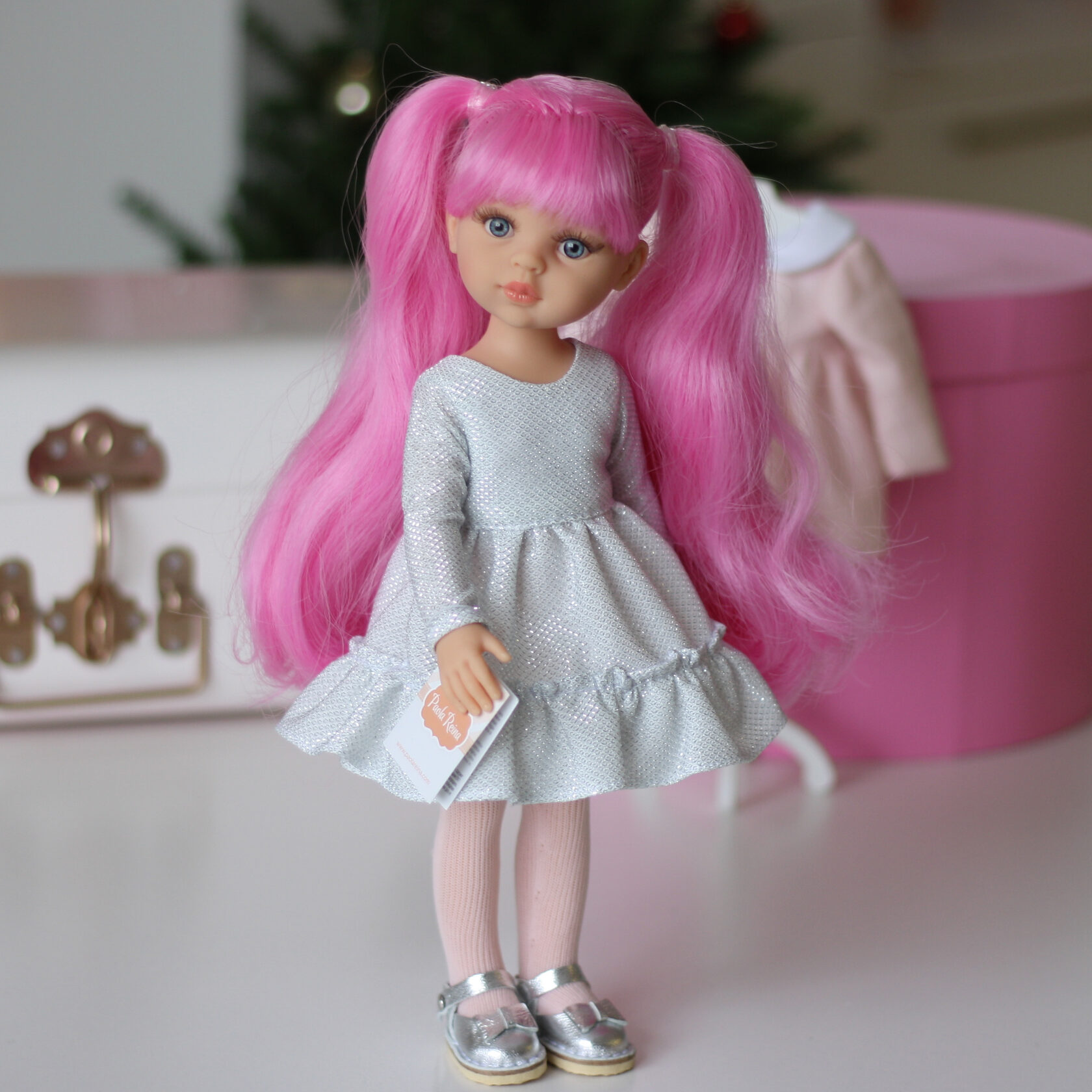 Платье и туфли