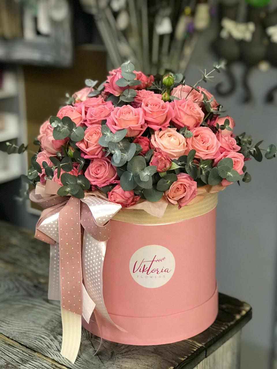 Купить коробку цветов «Коробка «Поэзия»» в Одинцово - «Viktoria Flowers»