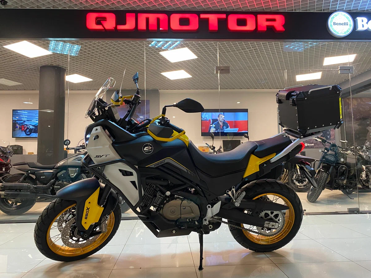 QJMOTOR SVT 650 X