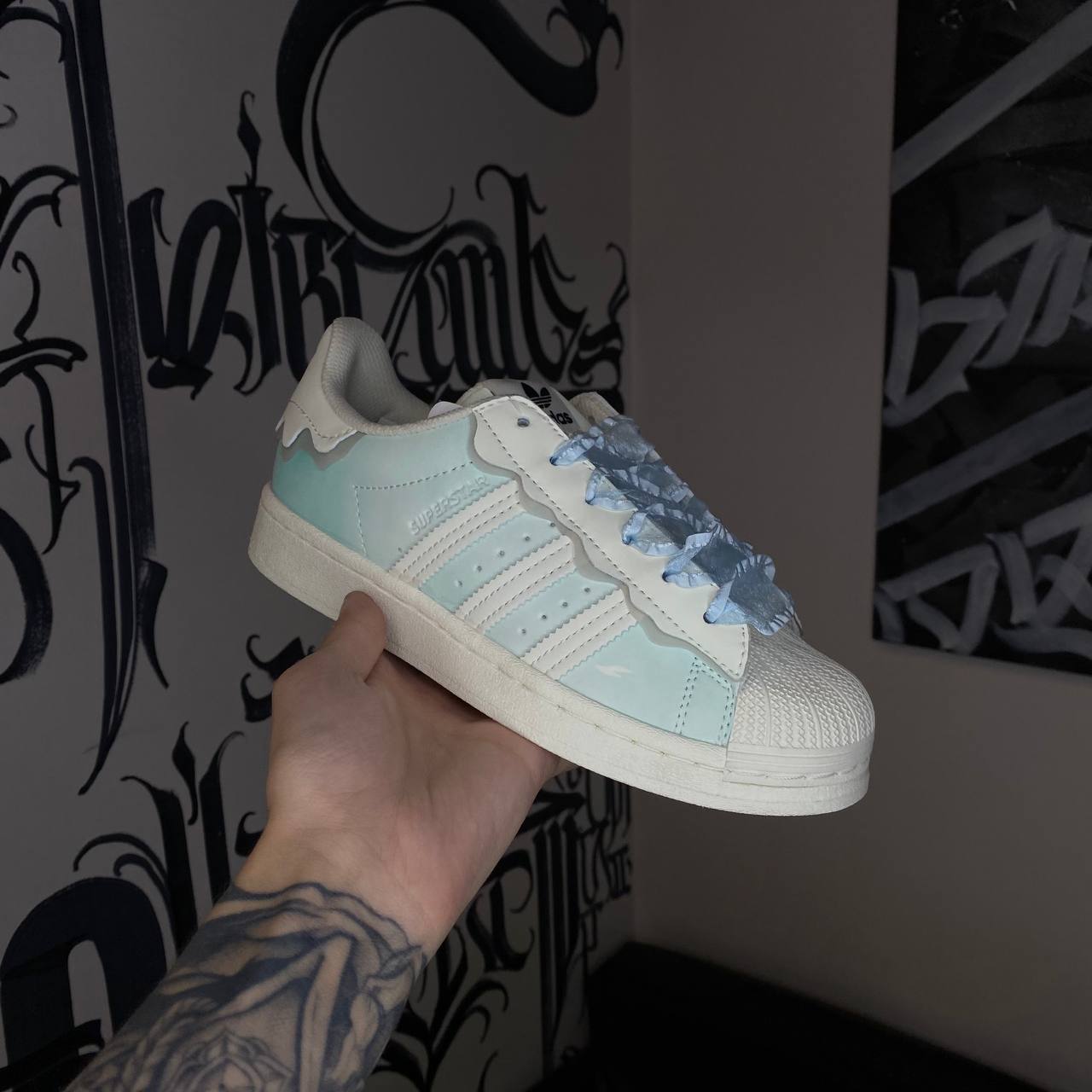 ADIDAS SUPERSTAR BLUE FLOWER - Adidas
