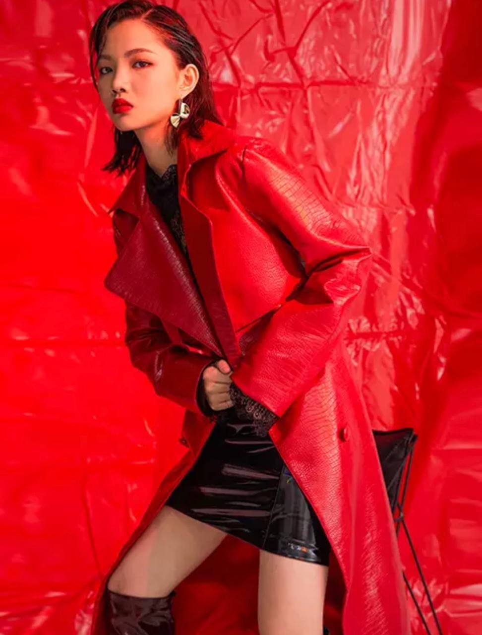 Тренч красный