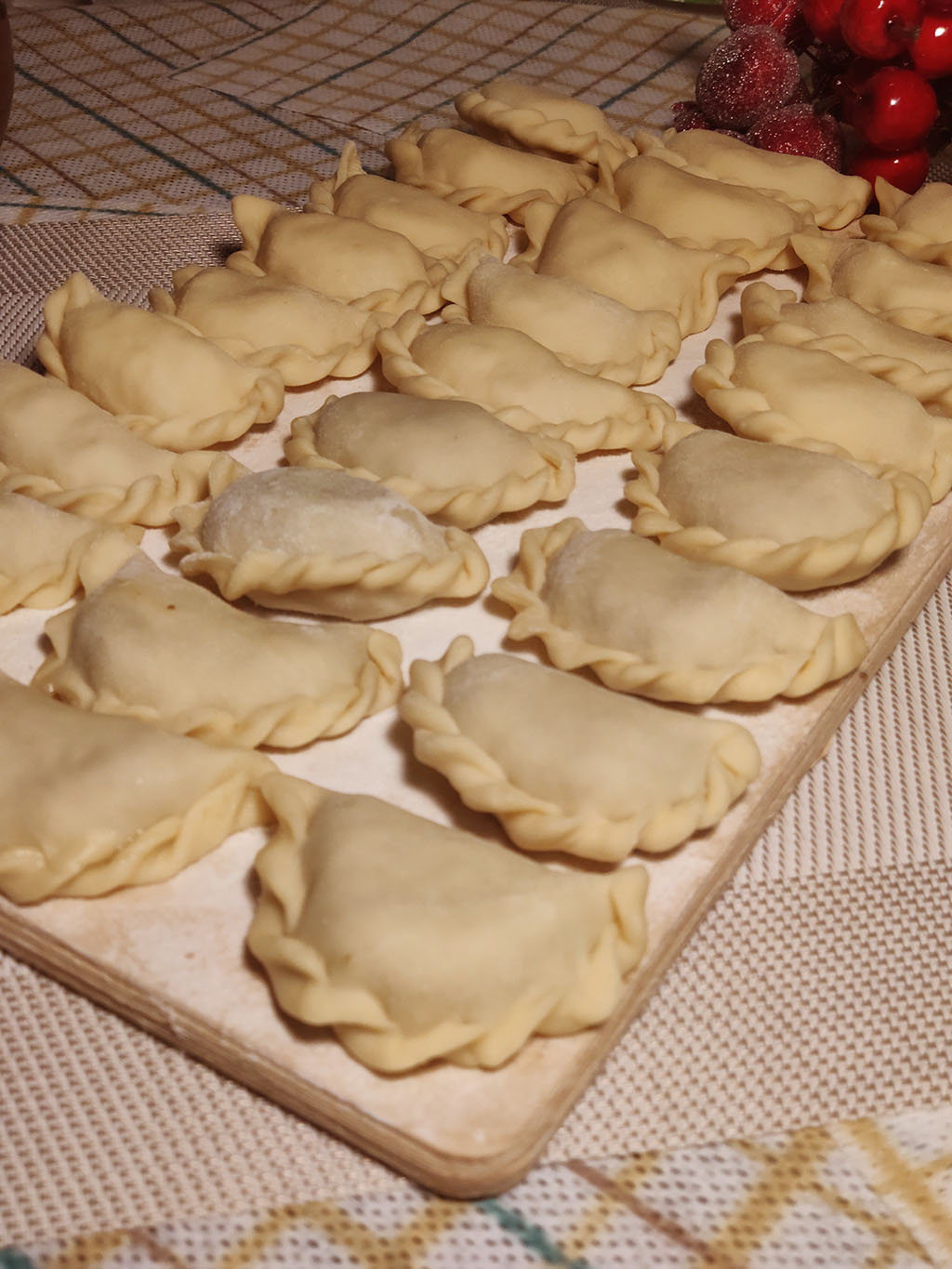 Вареники с вишней(ПОСТНЫЕ) купить недорого в Москве и Московской области.