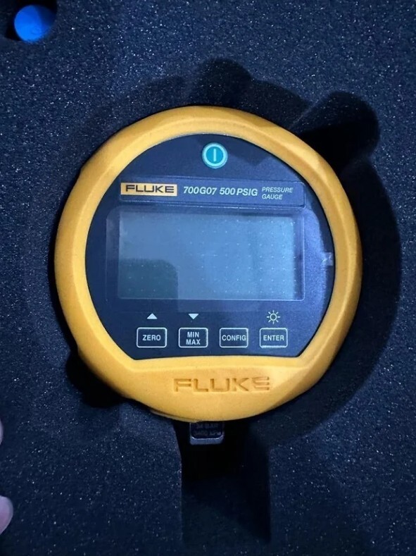 Прецизионный калибратор манометров Fluke 700G07 500 PSIG