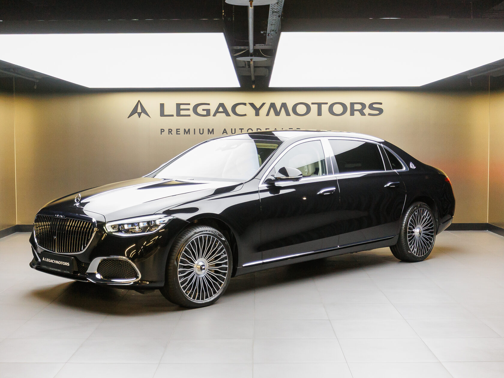 Mercedes-Benz Maybach S-Класс 580 2025. Купить новый Черный обсидиан ...