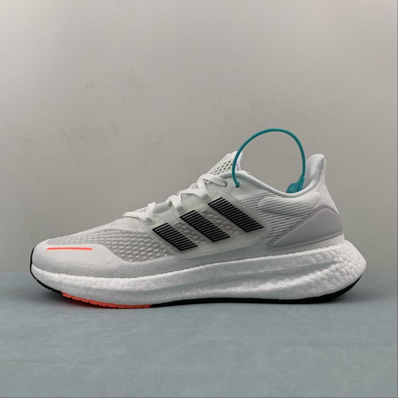 Кроссовки для бега Adidas PureBoost 22 купить - ProfiBoots.ru