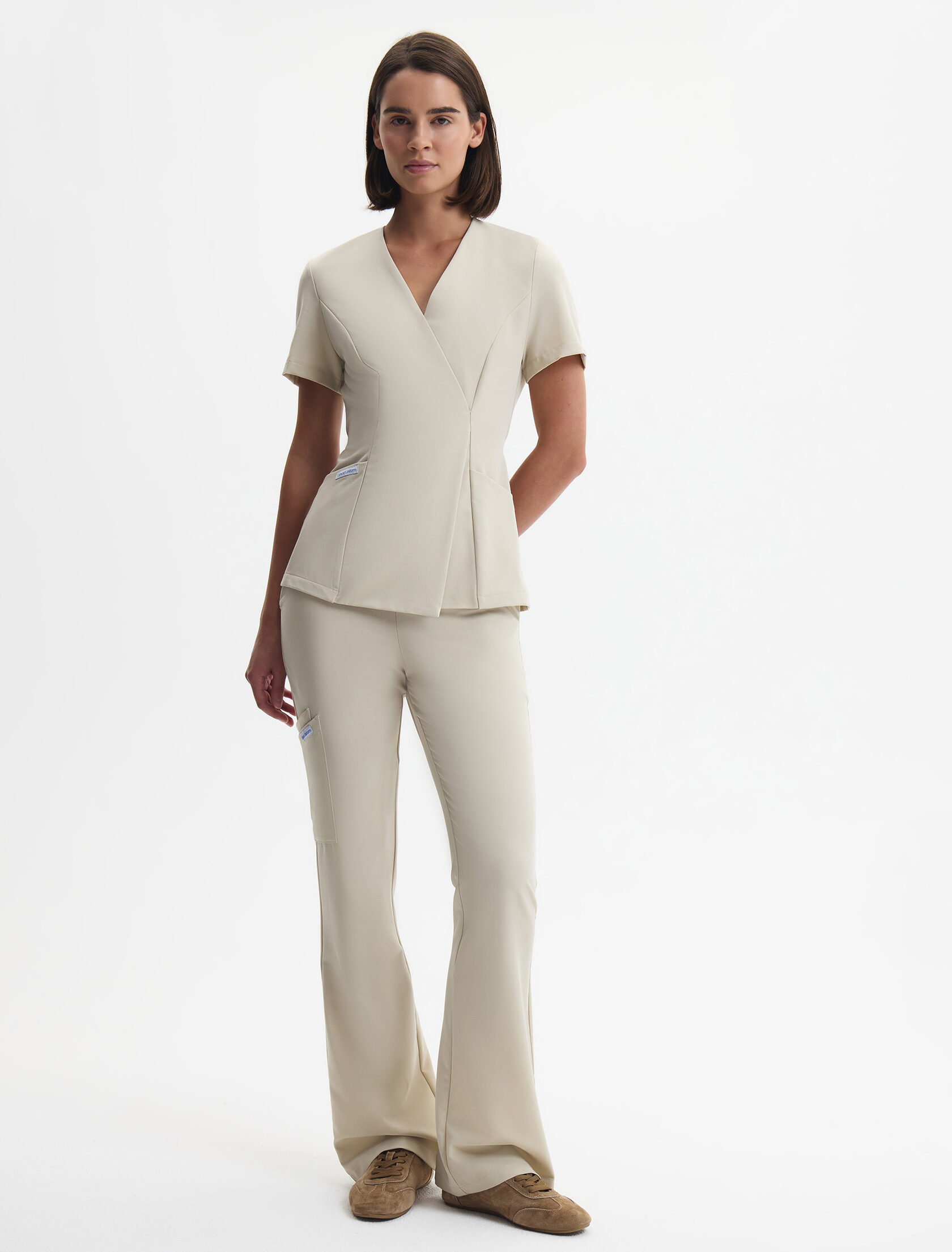 Женский костюм с брюками-клеш Charm Select бежевого цвета | Lancet Uniform