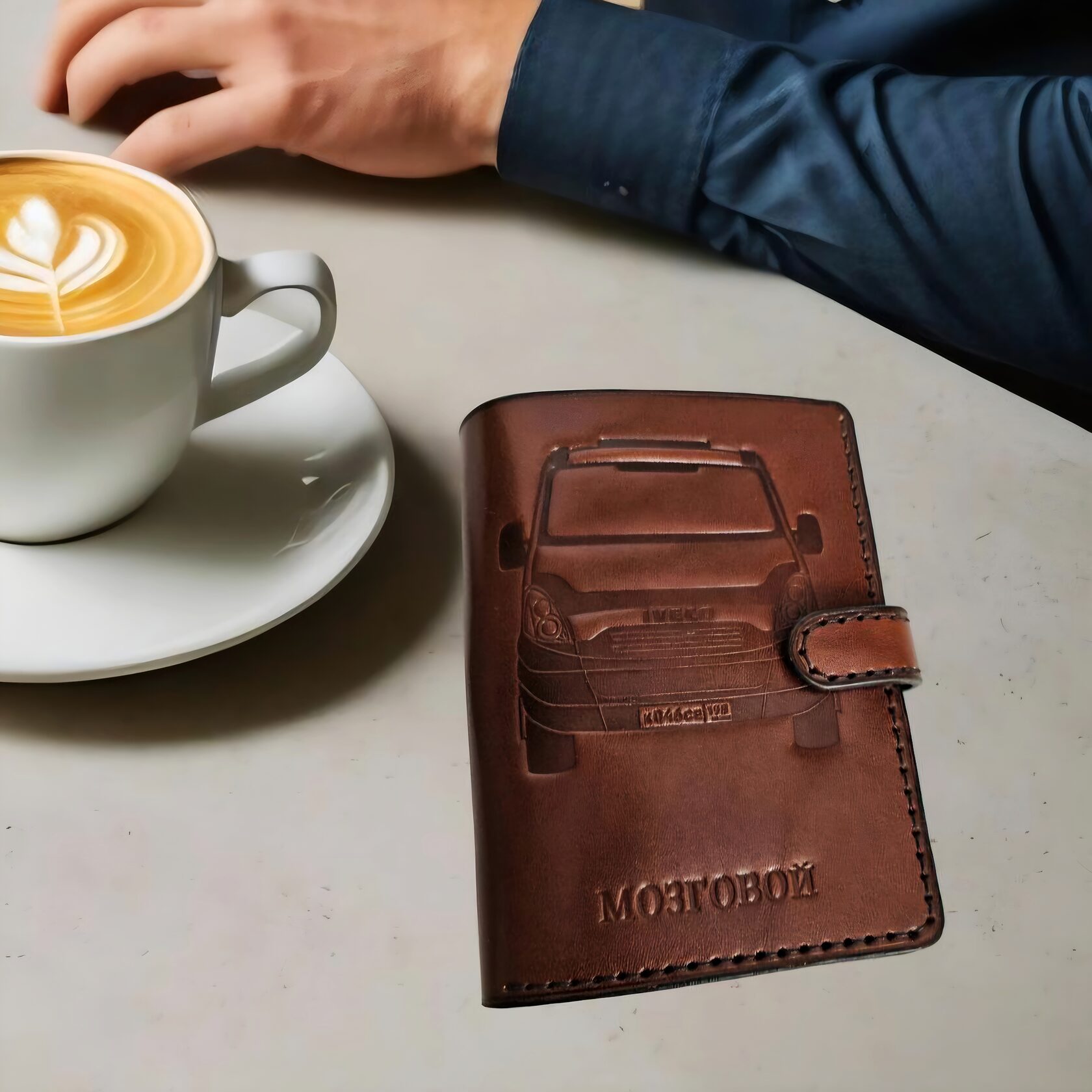 Кошелек мужской кожаный ручной работы Boss