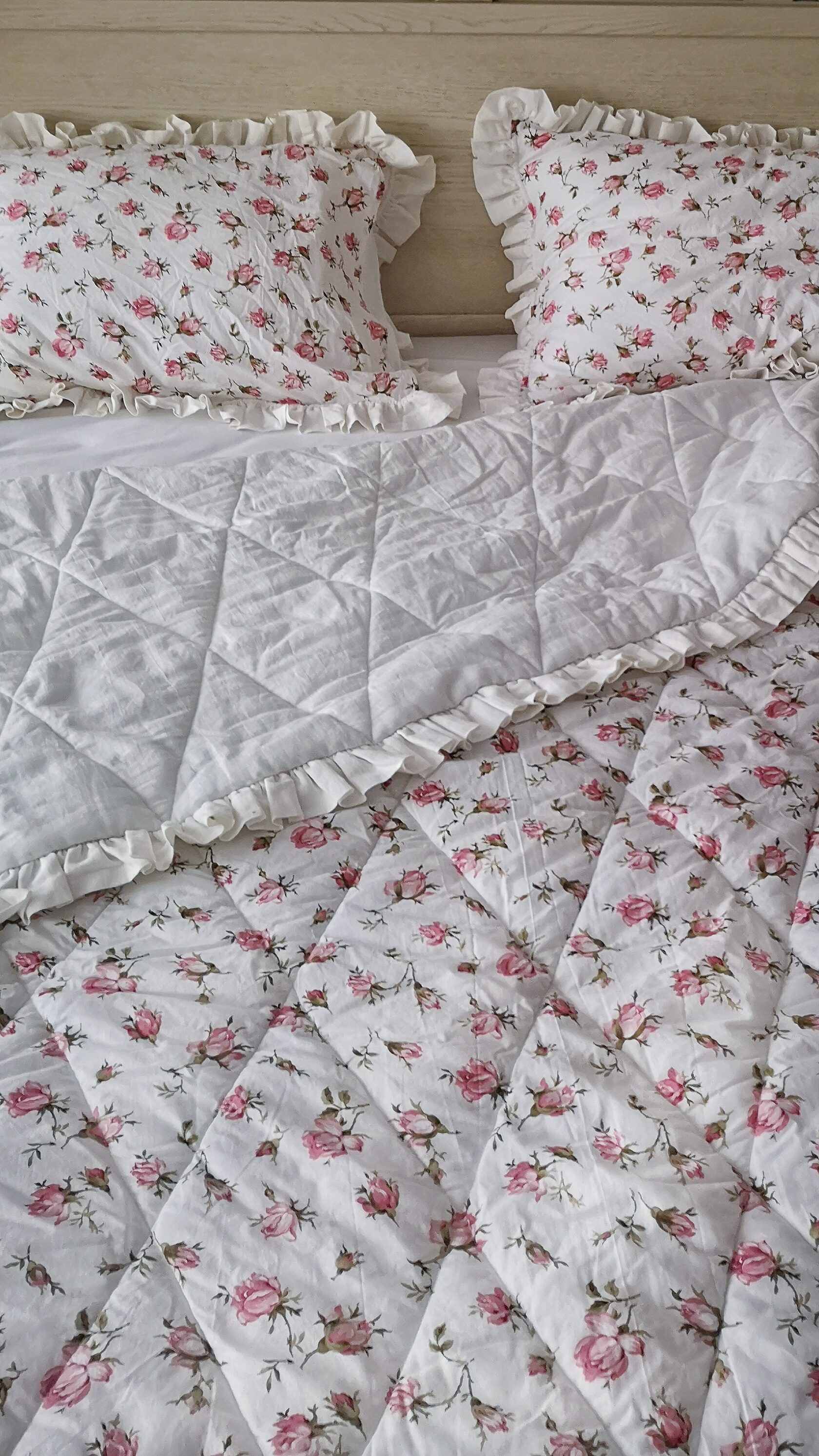 Комплект льняного постельного белья с одеялом-покрывалом в стиле шебби ...