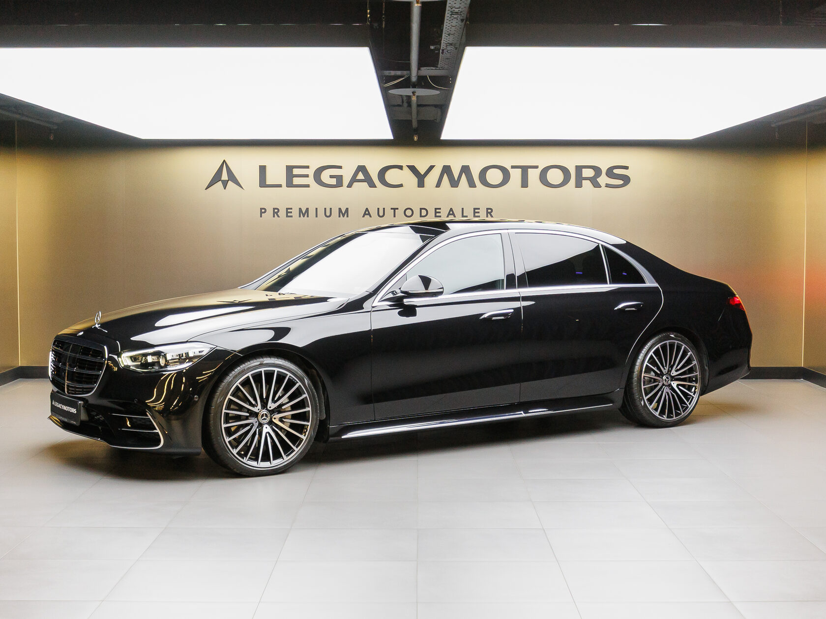 Mercedes-Benz S-Класс 450 Long 4MATIC 2025 купить новый. Черный ...
